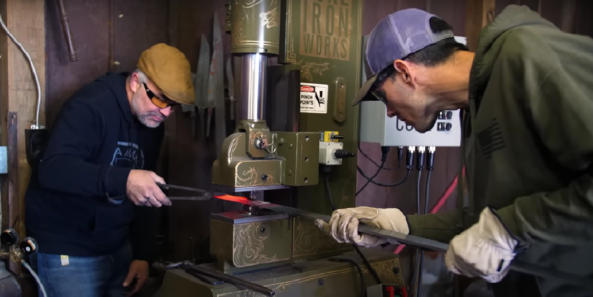 Studio Classes – Knight Forge Studio